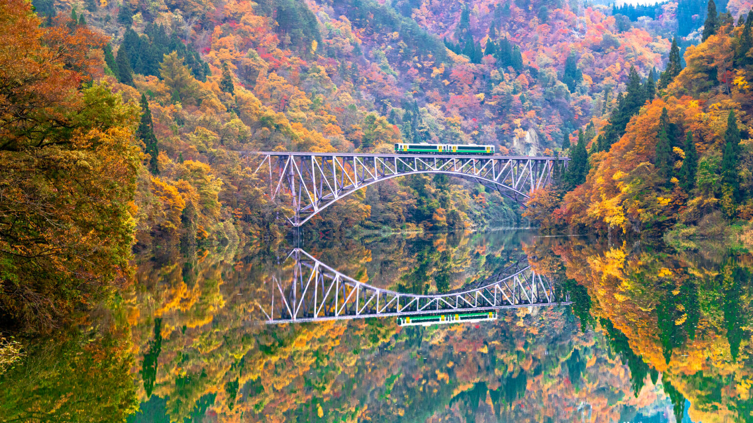 Scenic Rails: Japan’s Most Breathtaking Train Routes | Japan Nakama